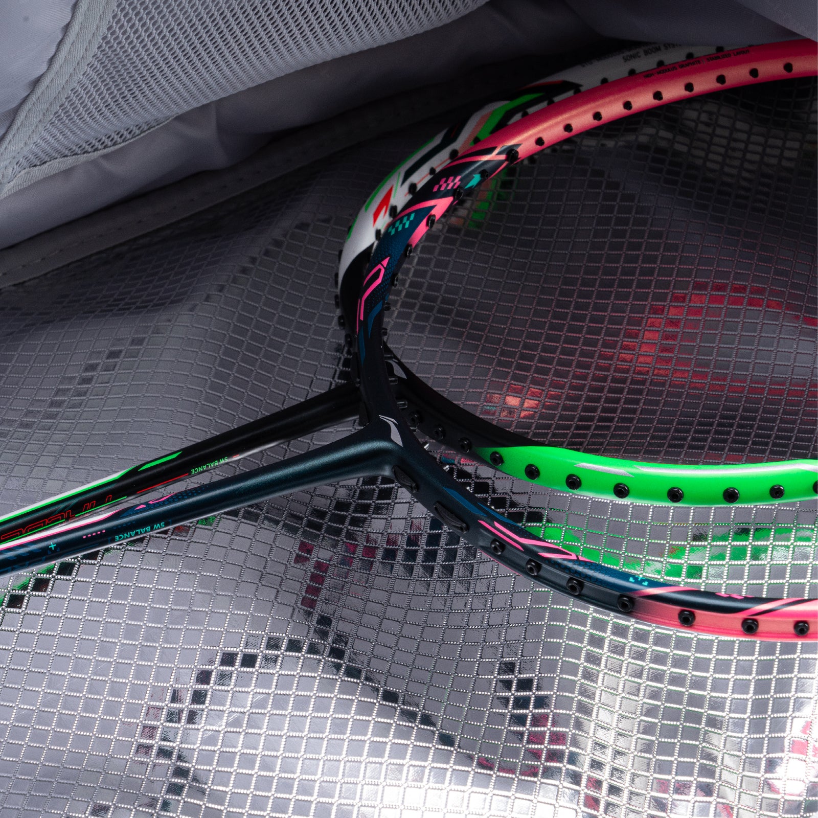 Li-Ning Axis Kit Bag | Li-Ning India